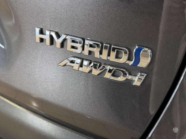 Grey Toyota RAV4 2023 in Vilnius, with an engine capacity of 2.50 L and mileage of 92 thousand km for 31950 €, photo 4 on AUTOMOTO.COM.LV