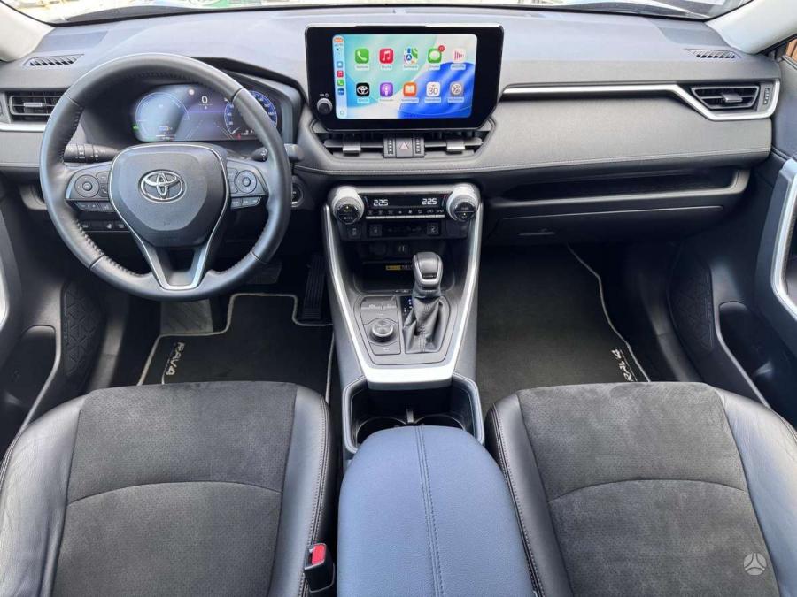 Pelēks Toyota RAV4 2023 Viļņa, ar dzinēja tilpumu 2.50 L un nobraukumu 92 tūkst. km par 31950 €, foto 7 vietnē AUTOMOTO.COM.LV
