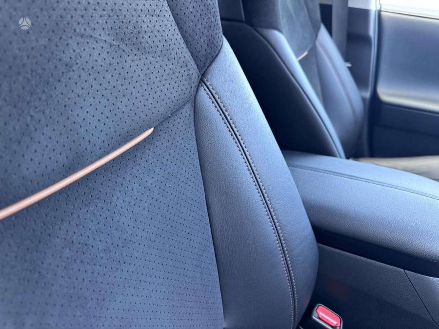 Pelēks Toyota RAV4 2023 Viļņa, ar dzinēja tilpumu 2.50 L un nobraukumu 92 tūkst. km par 31950 €, foto 9 vietnē AUTOMOTO.COM.LV
