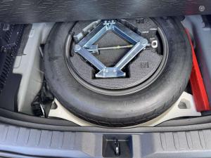 Pelēks Toyota RAV4 2023 Viļņa, ar dzinēja tilpumu 2.50 L un nobraukumu 92 tūkst. km par 31950 €, foto 13 vietnē AUTOMOTO.COM.LV