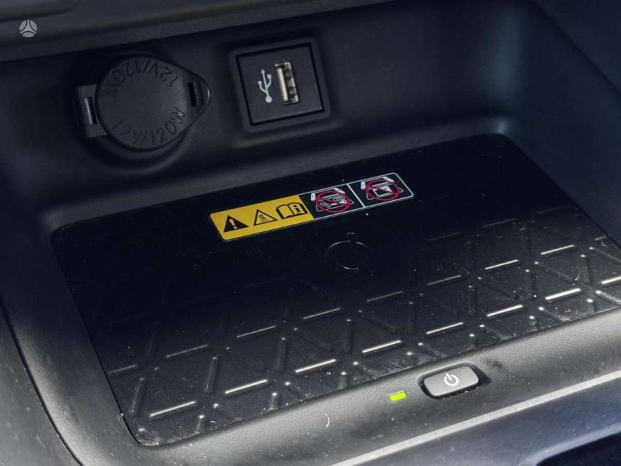Pelēks Toyota RAV4 2023 Viļņa, ar dzinēja tilpumu 2.50 L un nobraukumu 92 tūkst. km par 31950 €, foto 28 vietnē AUTOMOTO.COM.LV