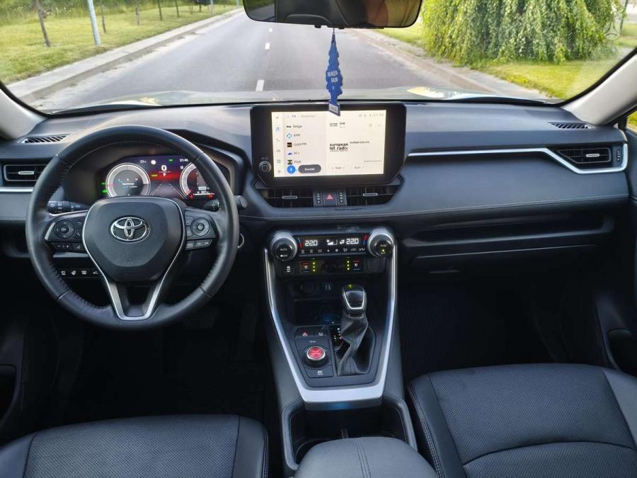 Серый Тойота РАВ 4 2023 в Вильнюс, объемом двигателя 2.49 л и пробегом 236 тыс. км за 26600 €, фото 17 на AUTOMOTO.COM.LV
