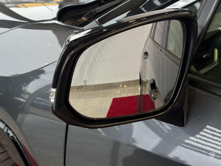 Pelēks Toyota RAV4 2023 Šauļi, ar dzinēja tilpumu 2.49 L un nobraukumu 24 tūkst. km par 36900 €, foto 14 vietnē AUTOMOTO.COM.LV