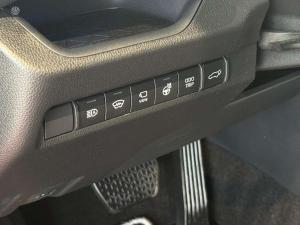 Pelēks Toyota RAV4 2023 Šauļi, ar dzinēja tilpumu 2.49 L un nobraukumu 24 tūkst. km par 36900 €, foto 17 vietnē AUTOMOTO.COM.LV