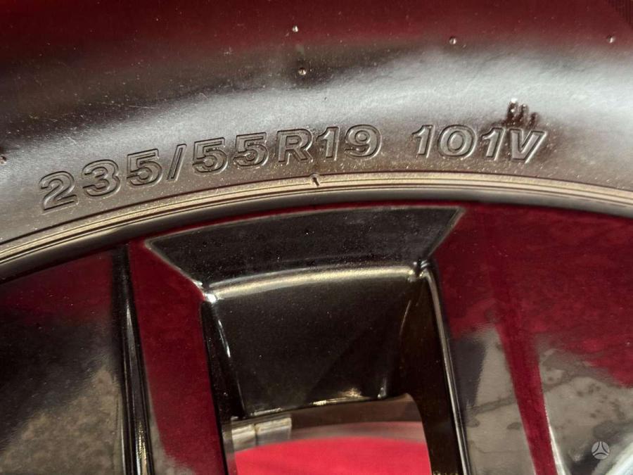 Pelēks Toyota RAV4 2023 Šauļi, ar dzinēja tilpumu 2.49 L un nobraukumu 24 tūkst. km par 36900 €, foto 36 vietnē AUTOMOTO.COM.LV