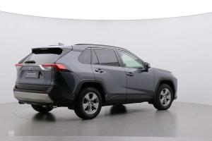 Grey Toyota RAV4 2023 in Vilnius, with an engine capacity of 1.99 L and mileage of 56 thousand km for 29900 €, photo 4 on AUTOMOTO.COM.LV