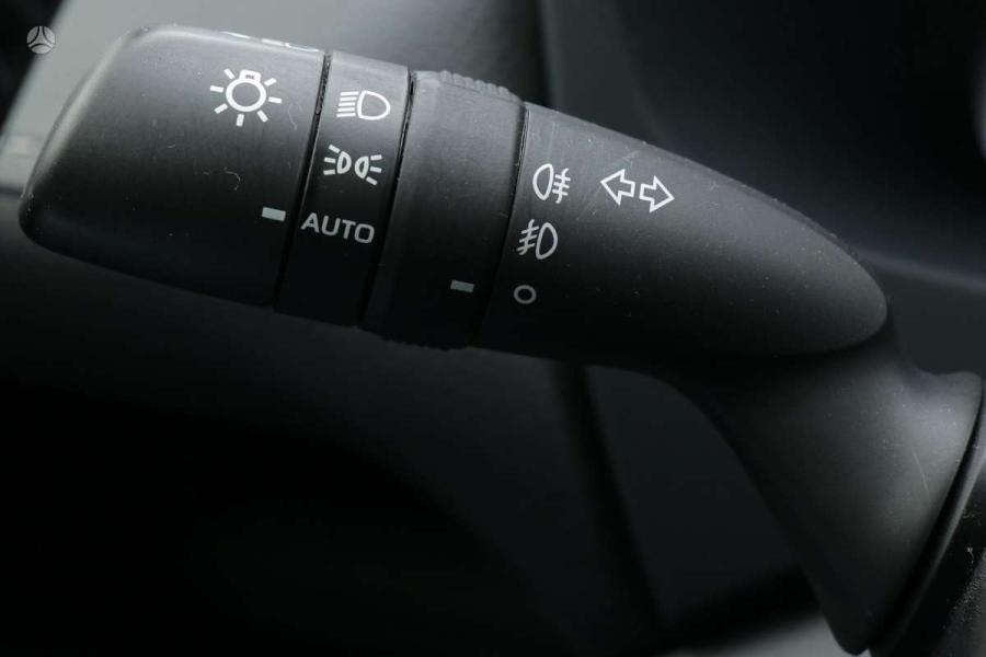 Grey Toyota RAV4 2023 in Vilnius, with an engine capacity of 1.99 L and mileage of 56 thousand km for 29900 €, photo 25 on AUTOMOTO.COM.LV