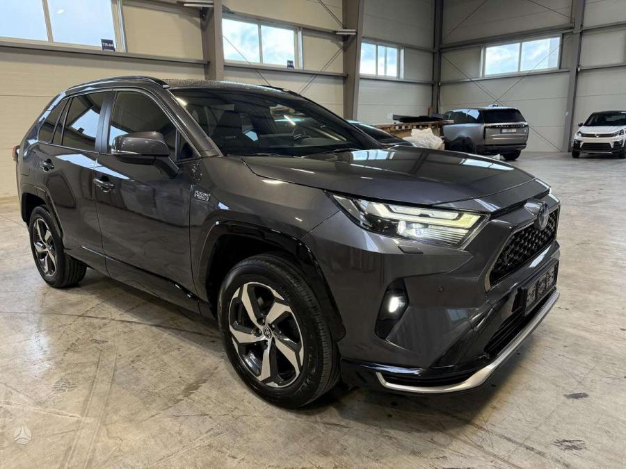 Grey Toyota RAV4 2023 in Vilnius, with an engine capacity of 2.49 L and mileage of 77 thousand km for 35999 €, photo 11 on AUTOMOTO.COM.LV