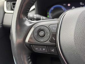 Grey Toyota RAV4 2023 in Ukmerge, with an engine capacity of 2.49 L and mileage of 149 thousand km for 25900 €, photo 16 on AUTOMOTO.COM.LV