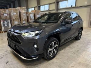 Grey Toyota RAV4 2023 in Vilnius, with an engine capacity of 2.49 L and mileage of 140 thousand km for 33999 €, photo 10 on AUTOMOTO.COM.LV