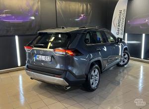 Серый Тойота РАВ 4 2023 в Авиженяй, объемом двигателя 2.00 л и пробегом 53 тыс. км за 27950 €, фото 3 на AUTOMOTO.COM.LV