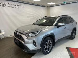 Grey Toyota RAV4 2023 in Jekabpils, with an engine capacity of 2.50 L and mileage of 112 thousand km for 32500 €, photo  on AUTOMOTO.COM.LV