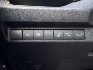 Pelēks Toyota RAV4 2023 Viļņa, ar dzinēja tilpumu 2.00 L un nobraukumu 53 tūkst. km par 27950 €, foto 27 vietnē AUTOMOTO.COM.LV