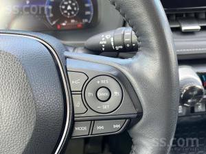 Grey Toyota RAV4 2023 in Riga, with an engine capacity of 2.00 L and mileage of 33 thousand km for 31990 €, photo 19 on AUTOMOTO.COM.LV