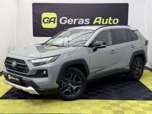 Pelēks Toyota RAV4 2023 Viļņa, ar dzinēja tilpumu 2.49 L un nobraukumu 45 tūkst. km par 35990 €, foto  vietnē AUTOMOTO.COM.LV