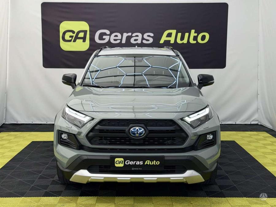 Pelēks Toyota RAV4 2023 Viļņa, ar dzinēja tilpumu 2.49 L un nobraukumu 45 tūkst. km par 35990 €, foto 8 vietnē AUTOMOTO.COM.LV
