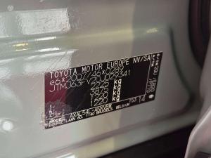 Серый Тойота РАВ 4 2023 в Шяуляй, объемом двигателя 2.49 л и пробегом 44 тыс. км за 36200 €, фото 32 на AUTOMOTO.COM.LV