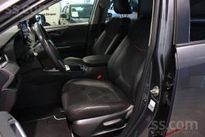 Grey Toyota RAV4 2023 in Riga, with an engine capacity of 2.50 L and mileage of 81 thousand km for 31500 €, photo 10 on AUTOMOTO.COM.LV