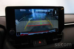 Grey Toyota RAV4 2023 in Riga, with an engine capacity of 2.50 L and mileage of 81 thousand km for 31500 €, photo 16 on AUTOMOTO.COM.LV