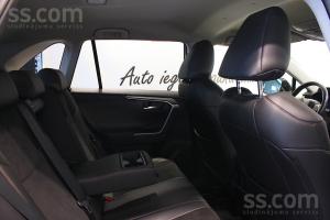 Grey Toyota RAV4 2023 in Riga, with an engine capacity of 2.50 L and mileage of 81 thousand km for 31500 €, photo 27 on AUTOMOTO.COM.LV
