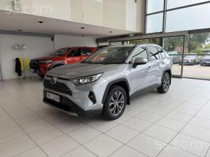 Серый Тойота РАВ 4 2023 в Рига, объемом двигателя 2.50 л и пробегом 112 тыс. км за 32500 €, фото  на AUTOMOTO.COM.LV