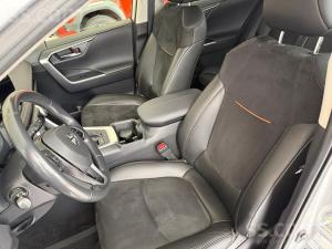 Pelēks Toyota RAV4 2023 Rīga, ar dzinēja tilpumu 2.50 L un nobraukumu 112 tūkst. km par 32500 €, foto 7 vietnē AUTOMOTO.COM.LV
