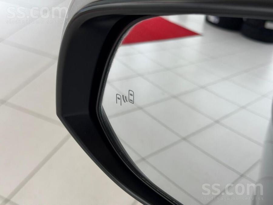 Pelēks Toyota RAV4 2023 Rīga, ar dzinēja tilpumu 2.50 L un nobraukumu 112 tūkst. km par 32500 €, foto 15 vietnē AUTOMOTO.COM.LV