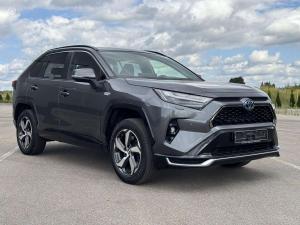 Pelēks Toyota RAV4 2023 Viļņa, ar dzinēja tilpumu 2.49 L un nobraukumu 141 tūkst. km par 33000 €, foto  vietnē AUTOMOTO.COM.LV