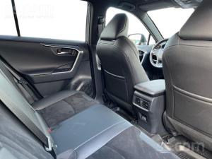 Pelēks Toyota RAV4 2023 Rīga, ar dzinēja tilpumu 2.50 L un nobraukumu 45 tūkst. km par 40990 €, foto 8 vietnē AUTOMOTO.COM.LV