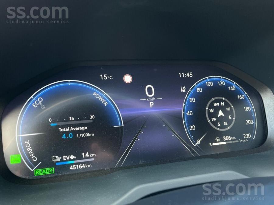 Pelēks Toyota RAV4 2023 Rīga, ar dzinēja tilpumu 2.50 L un nobraukumu 45 tūkst. km par 40990 €, foto 14 vietnē AUTOMOTO.COM.LV