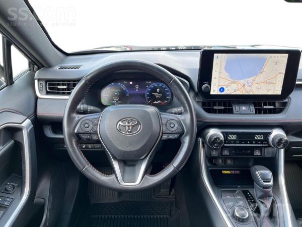 Pelēks Toyota RAV4 2023 Rīga, ar dzinēja tilpumu 2.50 L un nobraukumu 45 tūkst. km par 40990 €, foto 10 vietnē AUTOMOTO.COM.LV