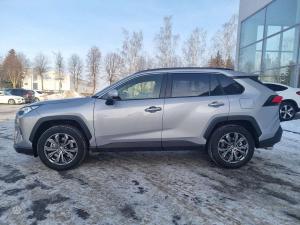 Pelēks Toyota RAV4 2024 Marijampole, ar dzinēja tilpumu 2.49 L un nobraukumu 68 tūkst. km par 29400 €, foto 4 vietnē AUTOMOTO.COM.LV