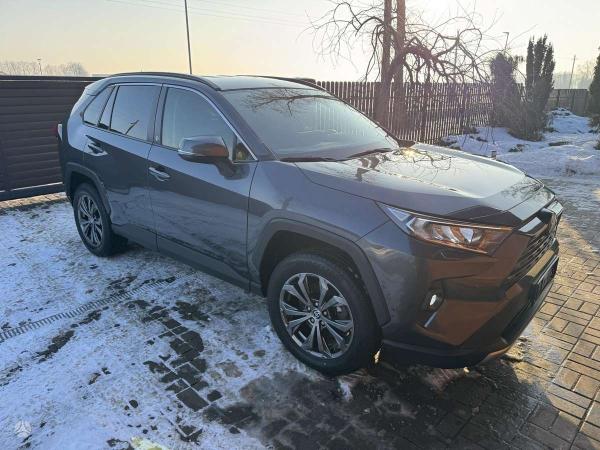 Pelēks Toyota RAV4 2024 Marijampole, ar dzinēja tilpumu 2.49 L un nobraukumu 43 tūkst. km par 32990 €, foto 7 vietnē AUTOMOTO.COM.LV