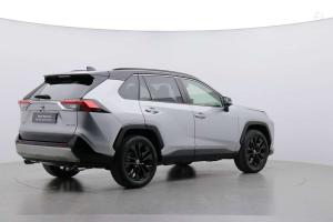 Pelēks Toyota RAV4 2024 Viļņa, ar dzinēja tilpumu 2.49 L un nobraukumu 41 tūkst. km par 39900 €, foto 2 vietnē AUTOMOTO.COM.LV
