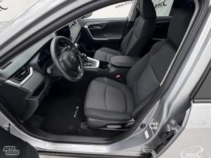 Серый Тойота РАВ 4 2024 в Авиженяй, объемом двигателя 2.50 л и пробегом 23 тыс. км за 33900 €, фото 21 на AUTOMOTO.COM.LV