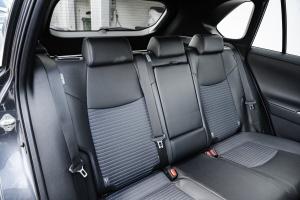 Pelēks Toyota RAV4 2024 Rīga, ar dzinēja tilpumu 2.50 L un nobraukumu 89 tūkst. km par 35850 €, foto 8 vietnē AUTOMOTO.COM.LV