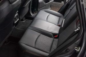 Grey Toyota RAV4 2024 in Vilnius, with an engine capacity of 2.49 L and mileage of 20 thousand km for 33950 €, photo 19 on AUTOMOTO.COM.LV