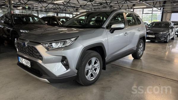 Pelēks Toyota RAV4 2024 Rīga, ar dzinēja tilpumu 2.50 L un nobraukumu 58 tūkst. km par 30900 €, foto 2 vietnē AUTOMOTO.COM.LV