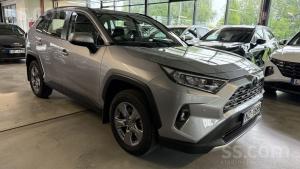 Pelēks Toyota RAV4 2024 Rīga, ar dzinēja tilpumu 2.50 L un nobraukumu 58 tūkst. km par 30900 €, foto 7 vietnē AUTOMOTO.COM.LV