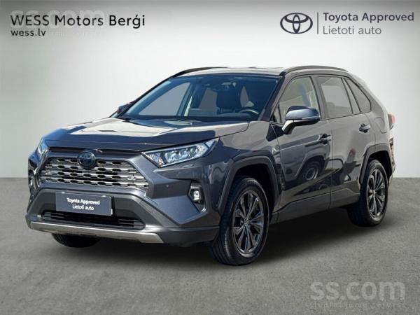 Pelēks Toyota RAV4 2024 Rīga, ar dzinēja tilpumu 2.50 L un nobraukumu 65 tūkst. km par 35990 €, foto 1 vietnē AUTOMOTO.COM.LV