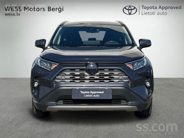 Pelēks Toyota RAV4 2024 Rīga, ar dzinēja tilpumu 2.50 L un nobraukumu 65 tūkst. km par 35990 €, foto 5 vietnē AUTOMOTO.COM.LV