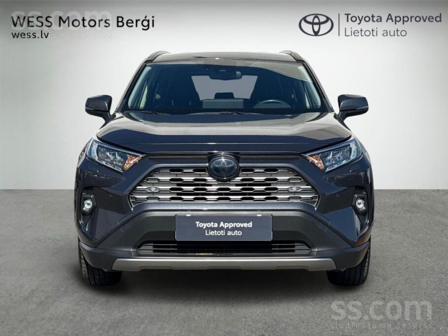 Pelēks Toyota RAV4 2024 Rīga, ar dzinēja tilpumu 2.50 L un nobraukumu 65 tūkst. km par 35990 €, foto 6 vietnē AUTOMOTO.COM.LV