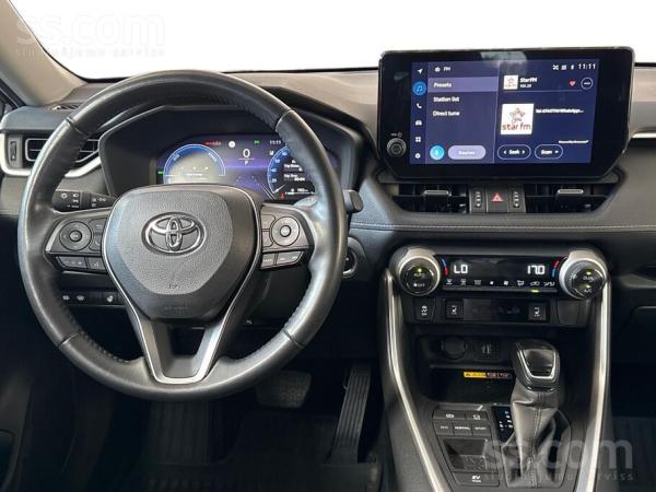 Pelēks Toyota RAV4 2024 Rīga, ar dzinēja tilpumu 2.50 L un nobraukumu 65 tūkst. km par 35990 €, foto 9 vietnē AUTOMOTO.COM.LV