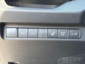 Pelēks Toyota RAV4 2024 Rīga, ar dzinēja tilpumu 2.50 L un nobraukumu 65 tūkst. km par 35990 €, foto 17 vietnē AUTOMOTO.COM.LV