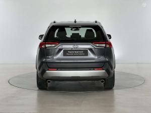 Pelēks Toyota RAV4 2024 Viļņa, ar dzinēja tilpumu 2.49 L un nobraukumu 33 tūkst. km par 38900 €, foto 5 vietnē AUTOMOTO.COM.LV