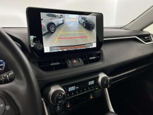 Pelēks Toyota RAV4 2024 Viļņa, ar dzinēja tilpumu 2.49 L un nobraukumu 33 tūkst. km par 38900 €, foto 23 vietnē AUTOMOTO.COM.LV