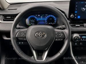 Grey Toyota RAV4 2024 in Tallinn, with an engine capacity of 2.50 L and mileage of 51 thousand km for 34990 €, photo 11 on AUTOMOTO.COM.LV