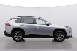 Grey Toyota RAV4 2024 in Vilnius, with an engine capacity of 2.49 L and mileage of 29 thousand km for 42900 €, photo 18 on AUTOMOTO.COM.LV