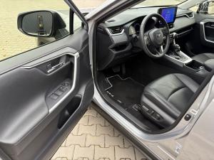 Pelēks Toyota RAV4 2024 Kauņa, ar dzinēja tilpumu 2.50 L un nobraukumu 35 tūkst. km par 32300 €, foto 11 vietnē AUTOMOTO.COM.LV