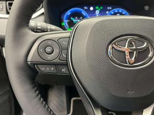 Pelēks Toyota RAV4 2025 Panevēža, ar dzinēja tilpumu 2.49 L un nobraukumu 5 tūkst. km par 37990 €, foto 21 vietnē AUTOMOTO.COM.LV